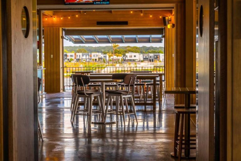 BOOKING - Waterfront Tavern