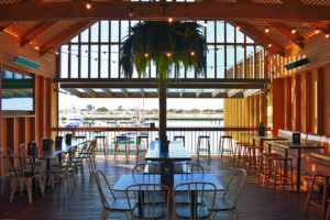 EAT & DRINK - Waterfront Tavern